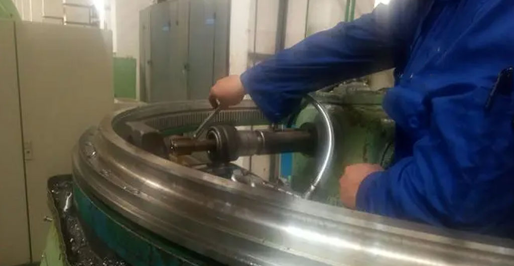Servicios de perforación CNC para piezas de máquinas de precisión