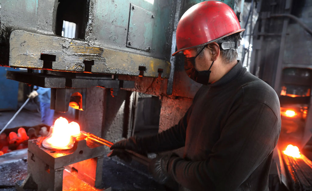 Servicio de forja de metal y fabricante de piezas de forja personalizadas